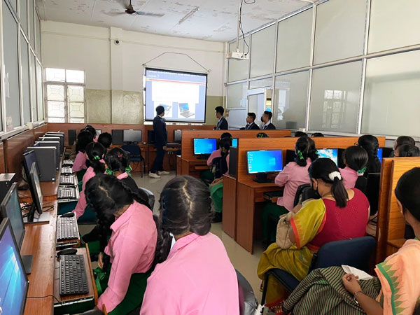 Laboratories of CSE – MTU